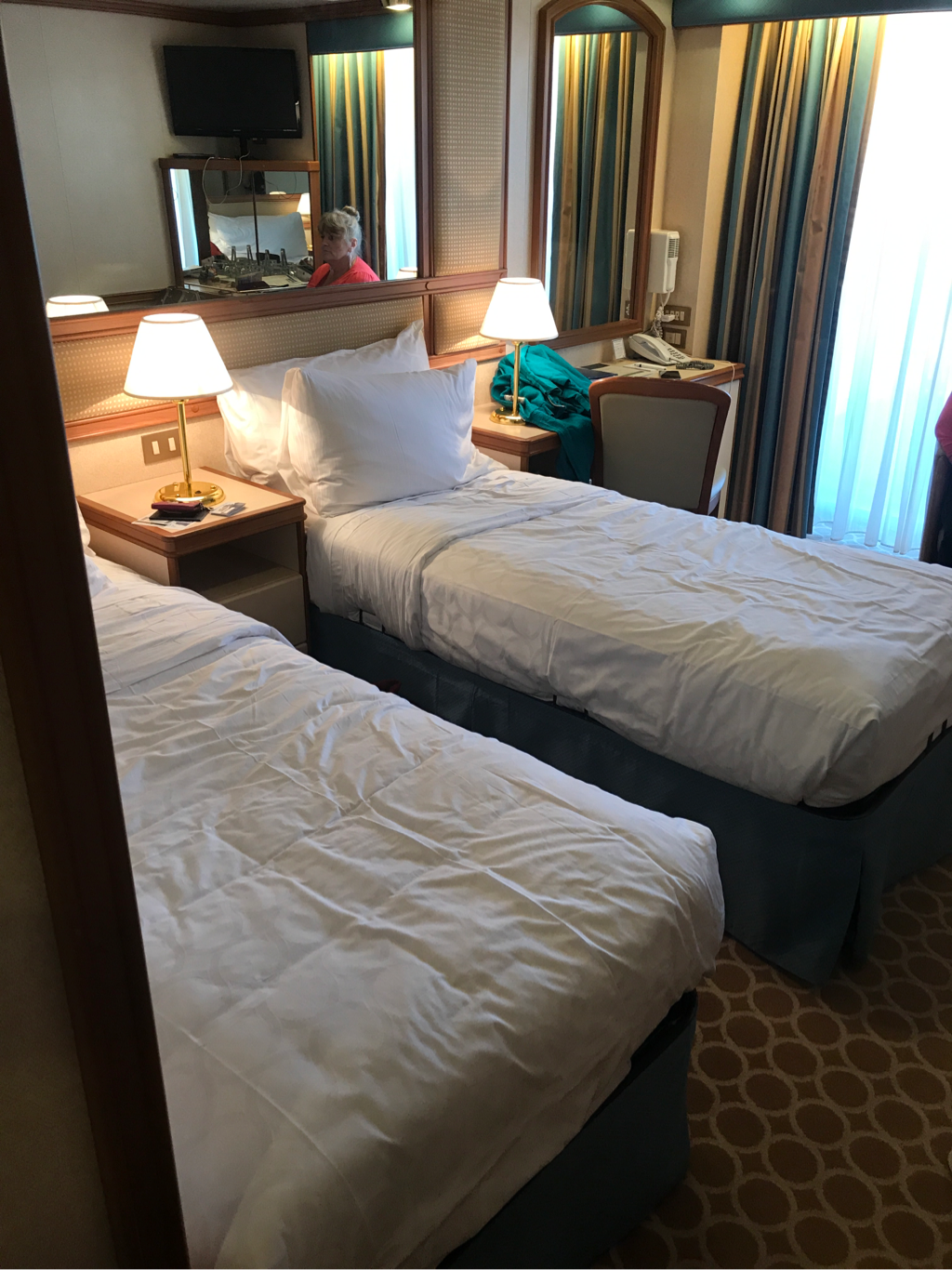 Premium Balcony Stateroom, Cabin Category B2, Ruby Princess
