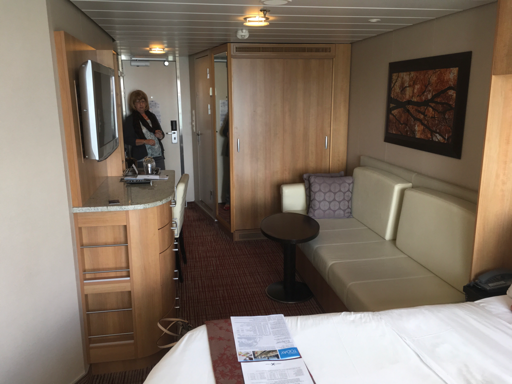 Sunset Veranda, Cabin Category S0, Celebrity Eclipse